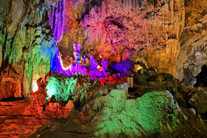 Cueva Tianxing de Guizhou de China