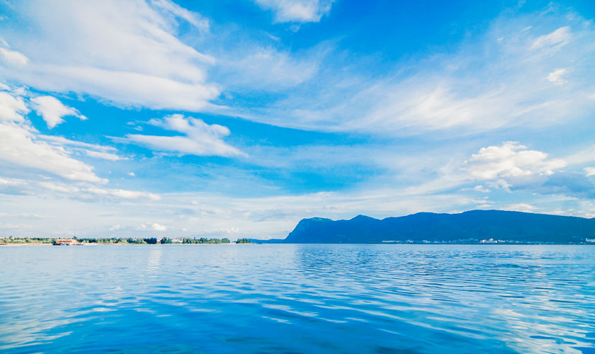 Lago Dianchi de kunming, China.
